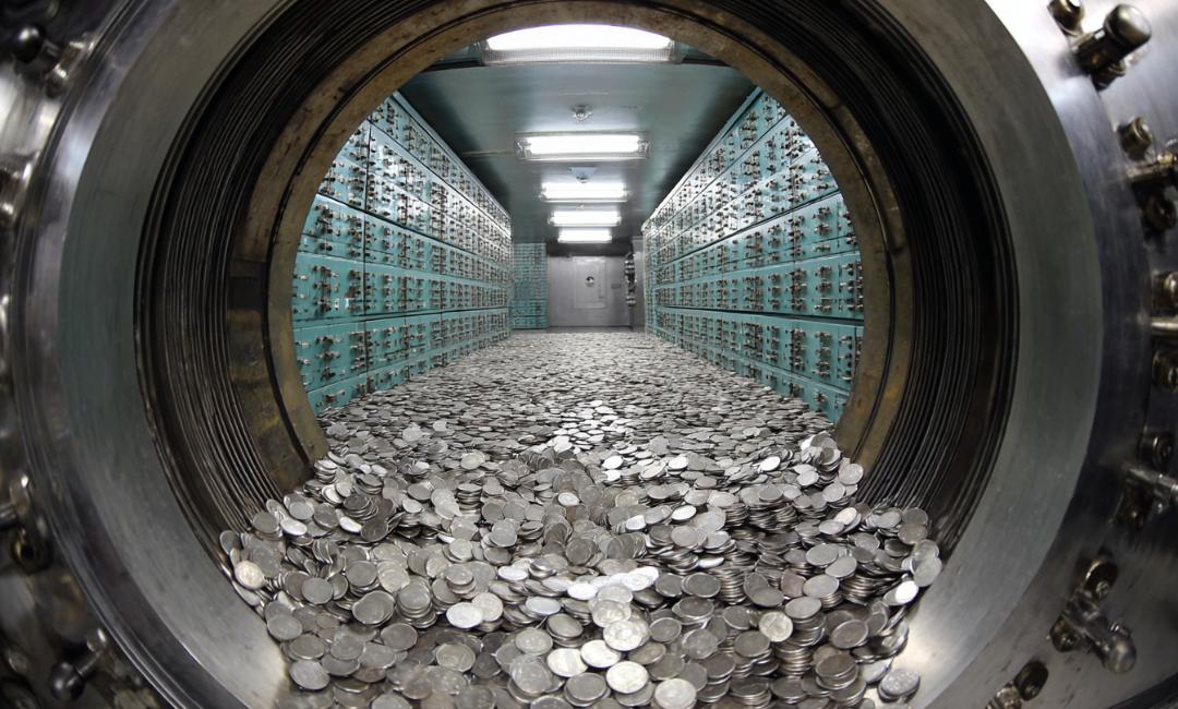 Buying Silver Coins in Bulk (2026 Guide)